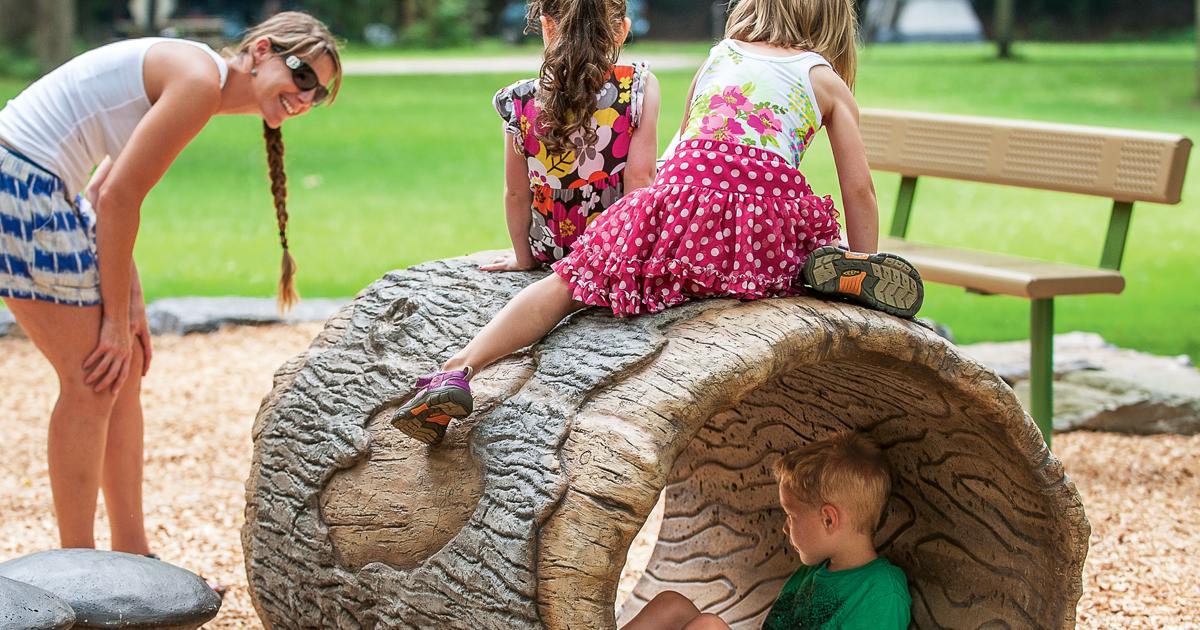 Play Naturally Log Crawl Playground Tunnel