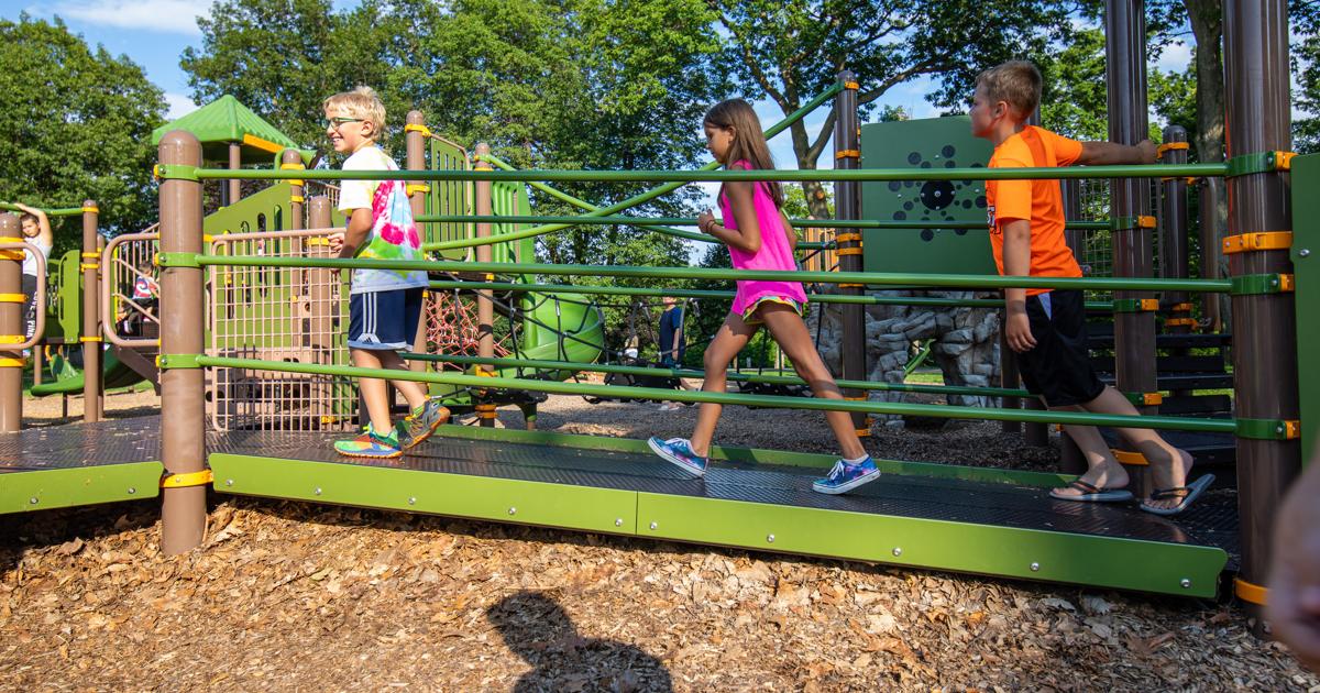 Ramp - TenderTuff® Coated Plank - Landscape Structures