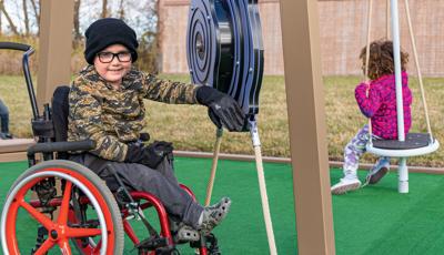 Forma™ Sol™ Spinner | Landscape Structures