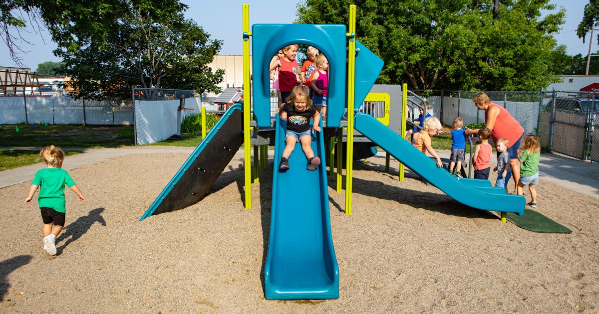 Single Slide - Straight Track Slide - Landscape Structures