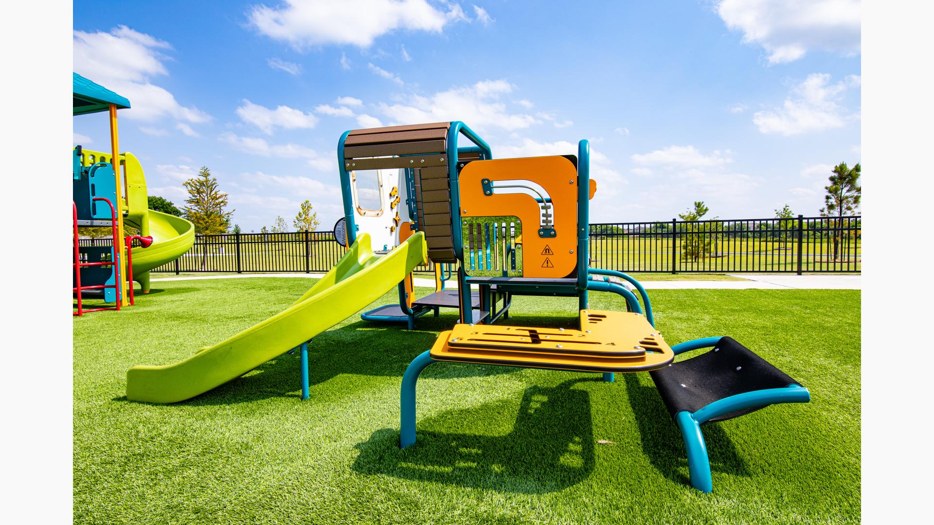 Cube - Activity-Filled Early Childhood Play Structure - Smart Play