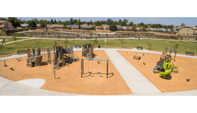 Hunt Almont Park – Park Playground