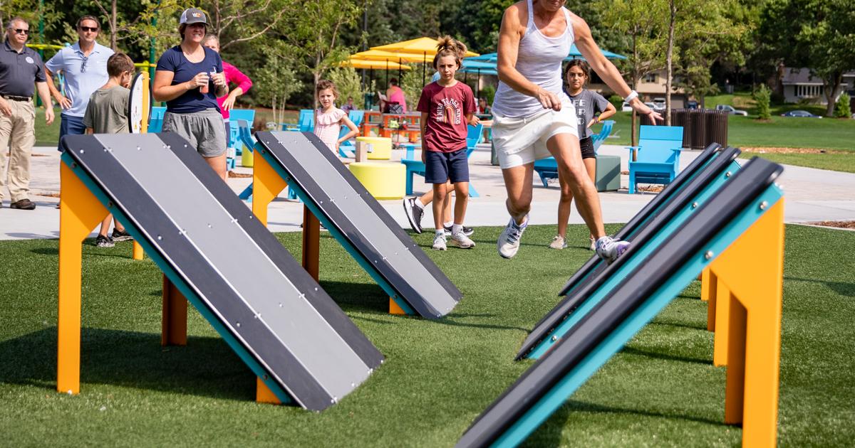 FitCore™ Extreme Quintuple Steps - Outdoor Fitness Equipment