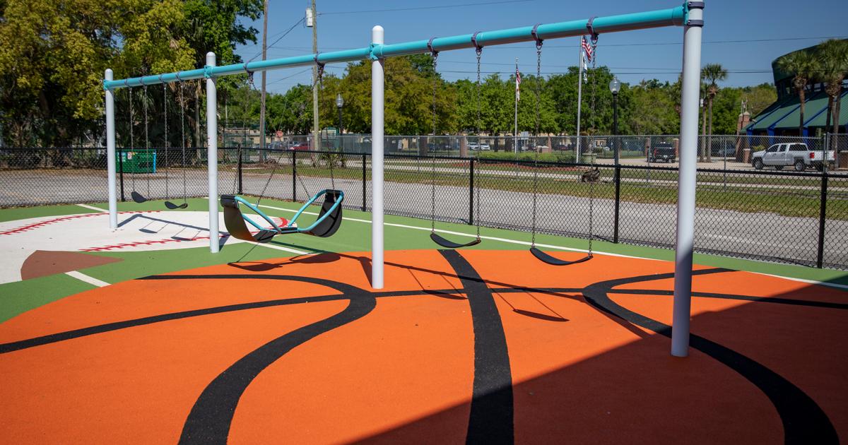 Friendship® Swing w/Single Post Swing Frame 52" Bury Additional Bay