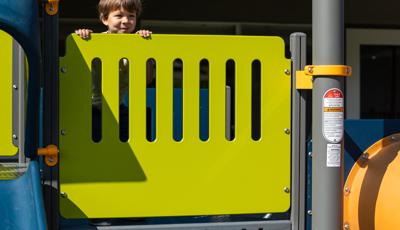 Zoo Panel - Barrier with Cutouts for Supervision