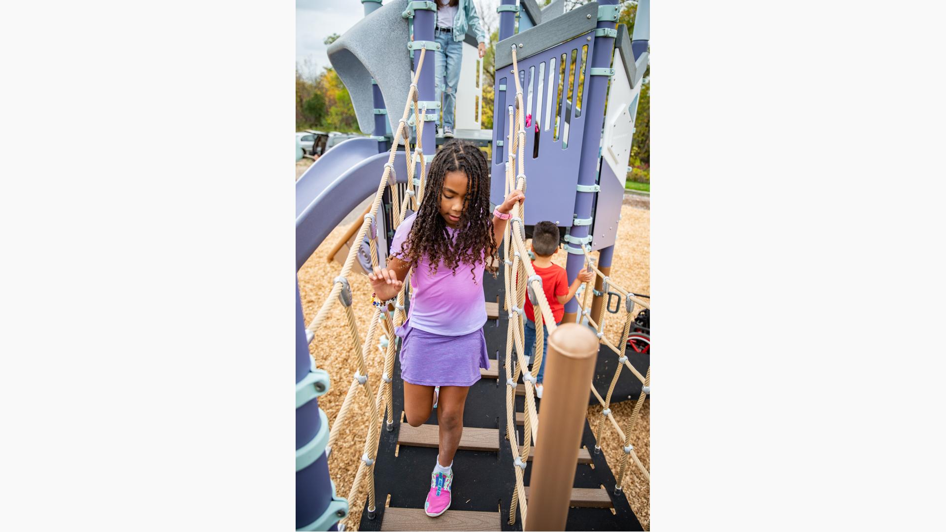 Smart Play® Summit™ Pre-Colored | Landscape Structures