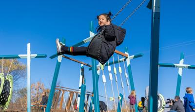 Forma™ Swing Frame | Landscape Structures