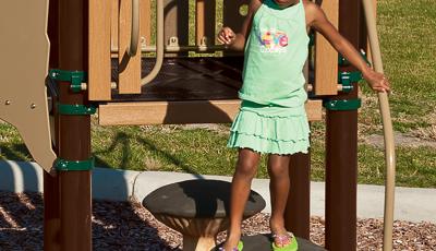 Mushroom Stepper 32"- 40" Deck w/Wood - Landscape Structures