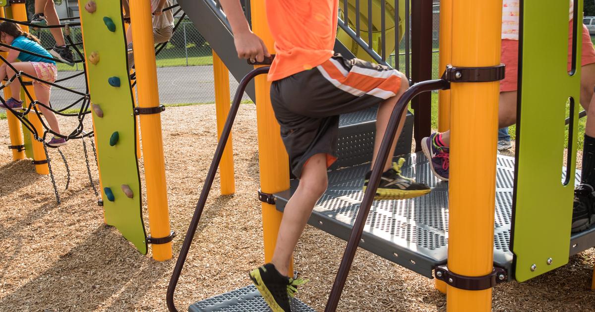 Playground Step Decks - Landscape Structures