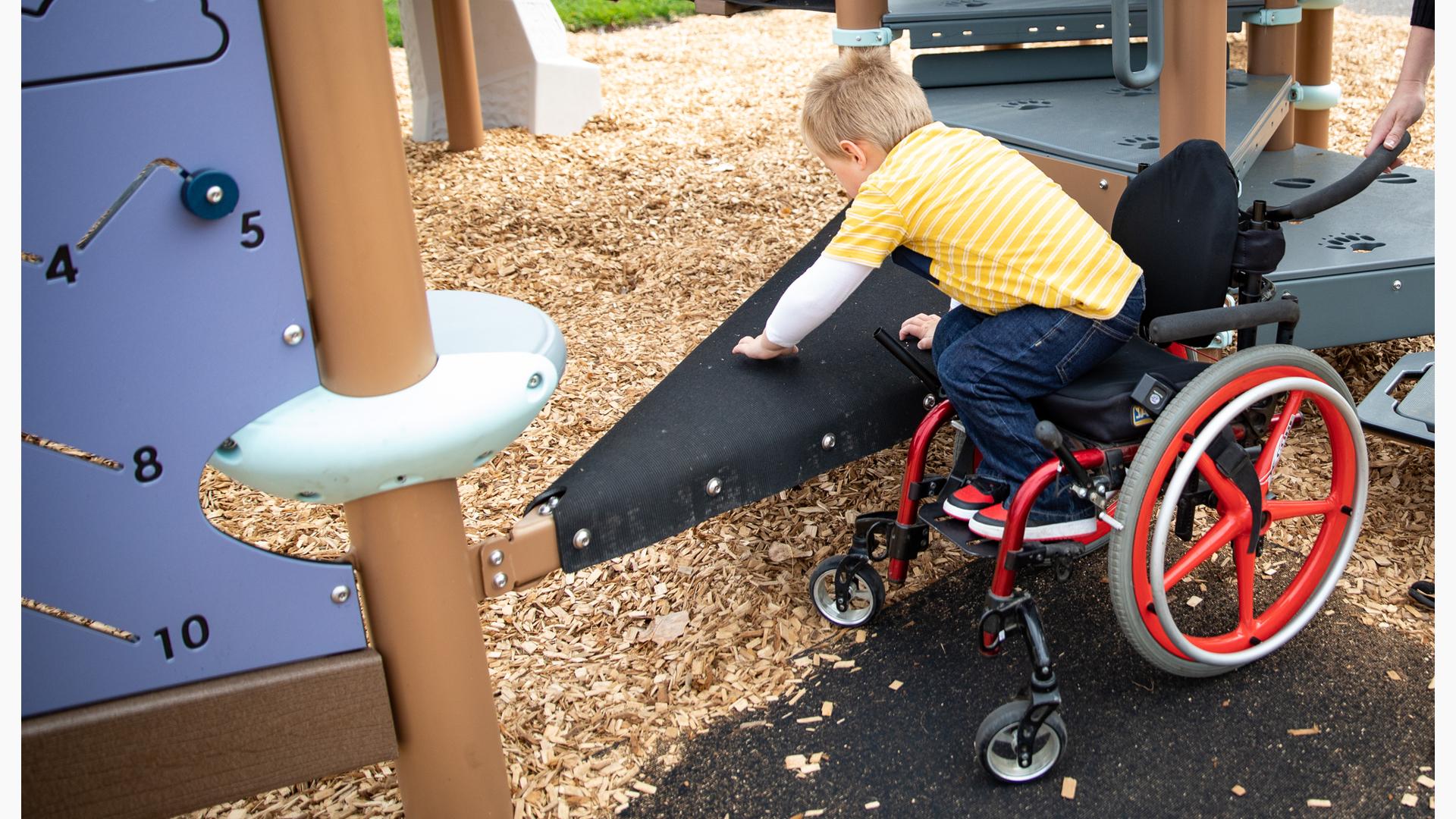 Smart Play® Summit™ Pre-Colored | Landscape Structures