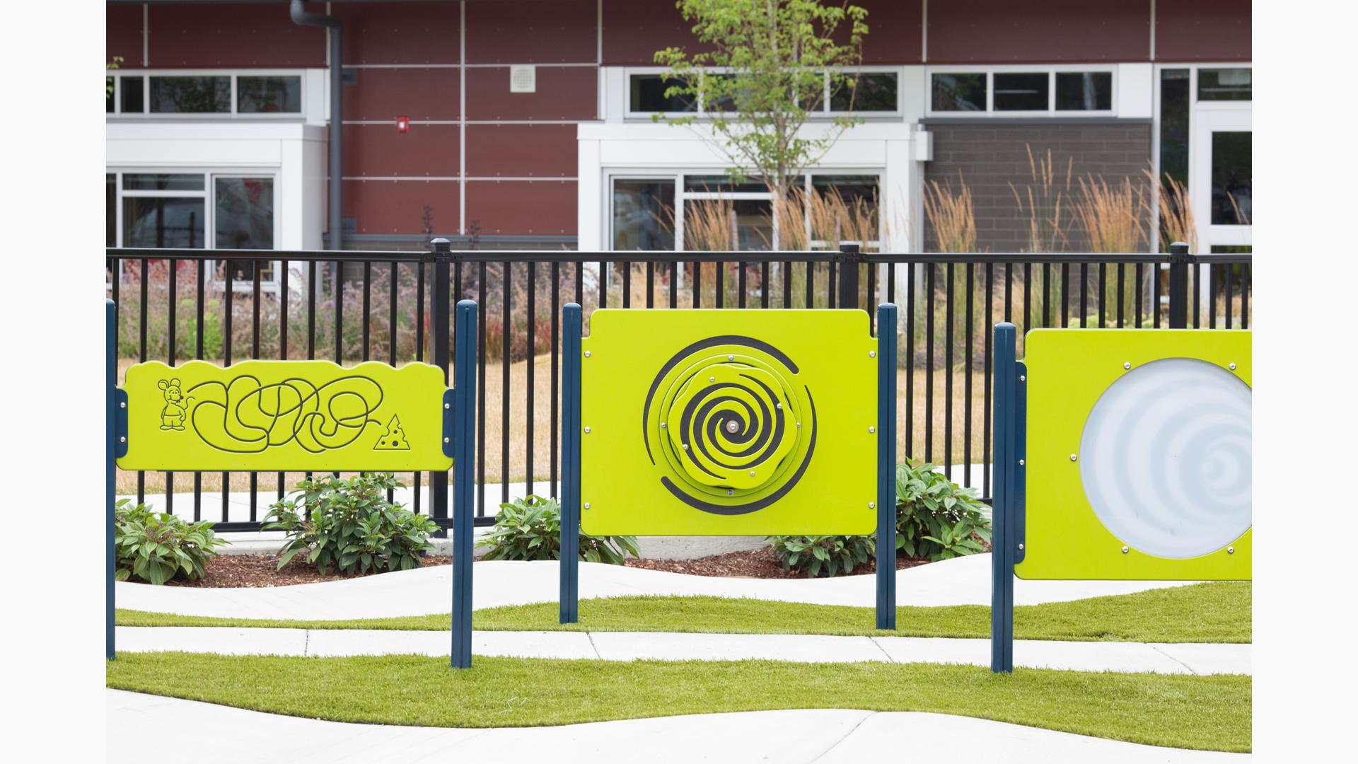 Trail Tracker® Reach Panel - Landscape Structures