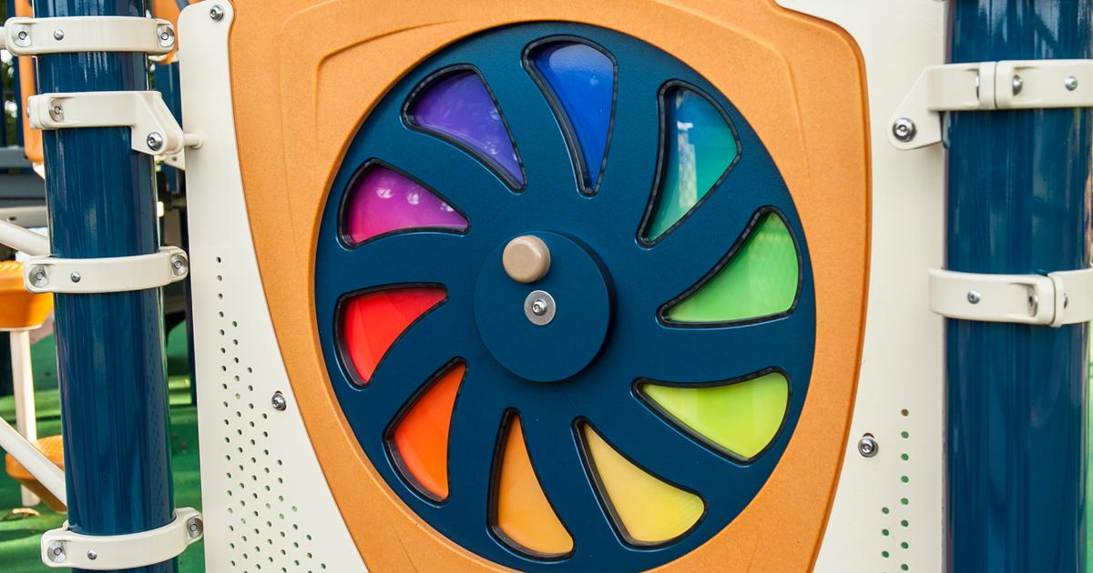 Color Splash Vibe Panel™ - Landscape Structures