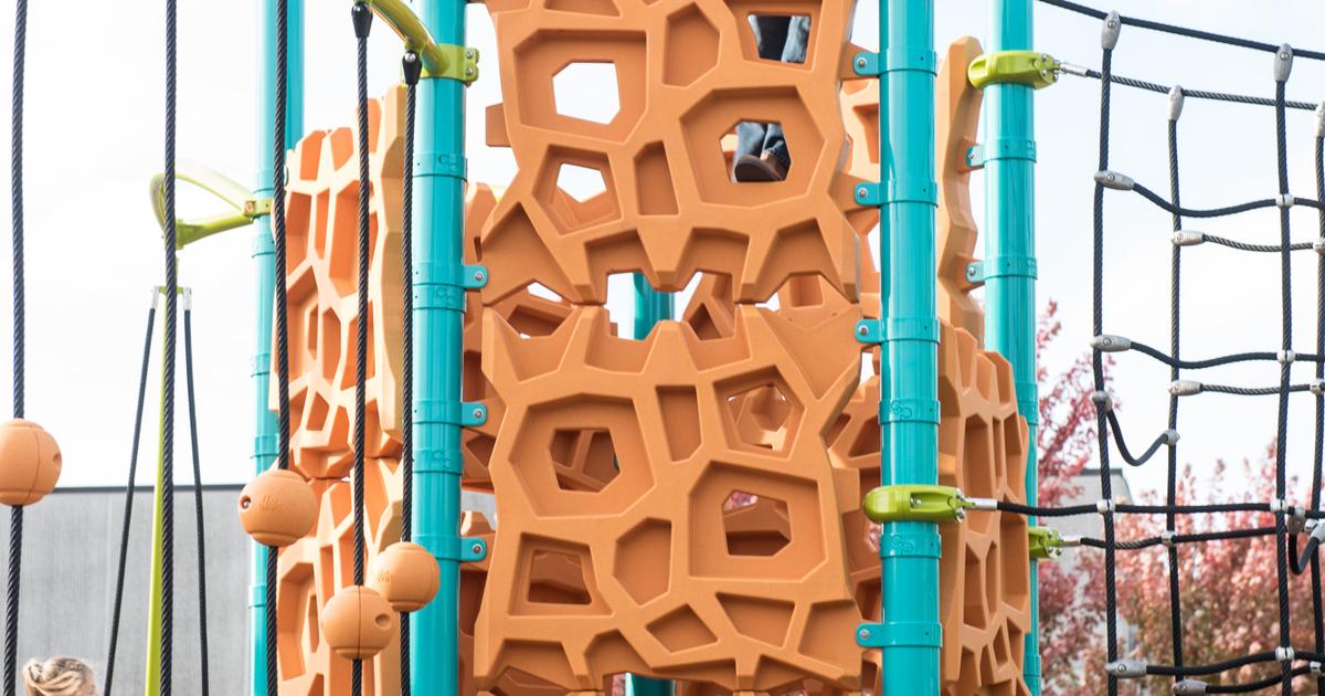 GeoPlex® Triple Panel - Landscape Structures