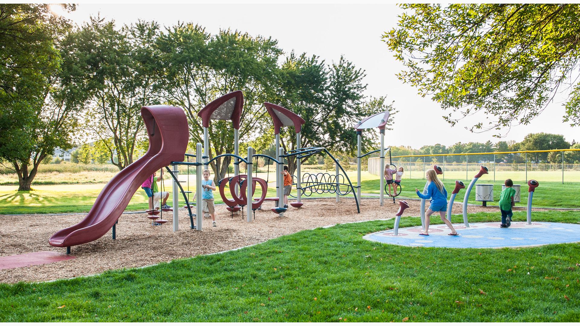 Delano Central Park - Compact Playground