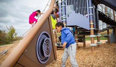 Smart Play® Summit™ Pre-Colored | Landscape Structures