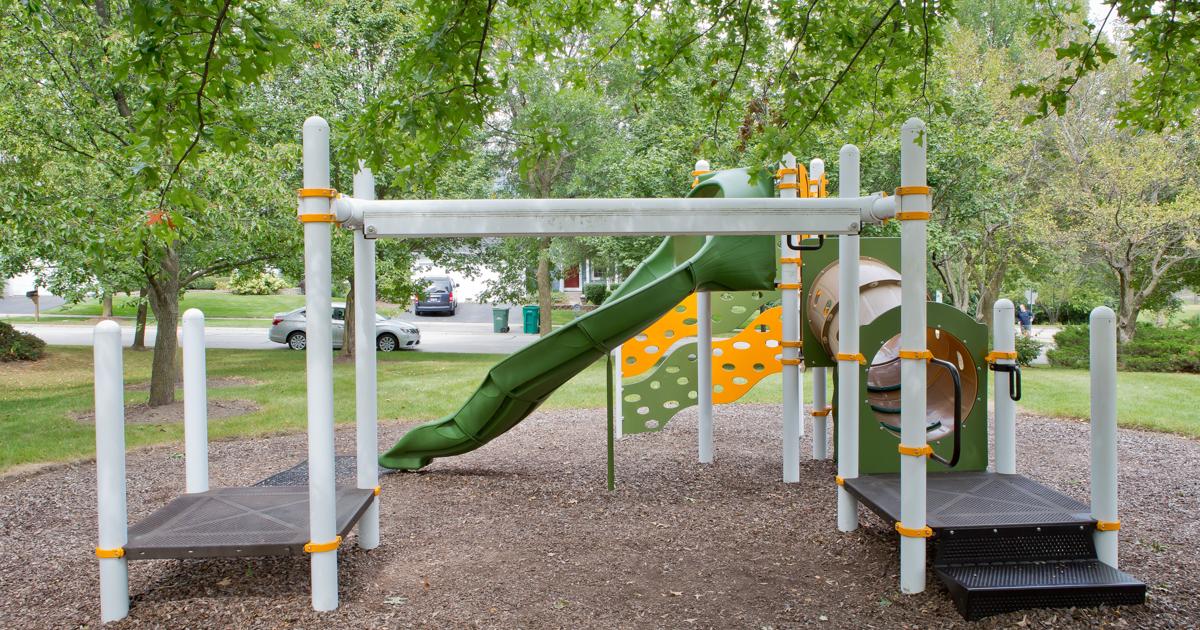 Track Ride 10' Straight - Landscape Structures